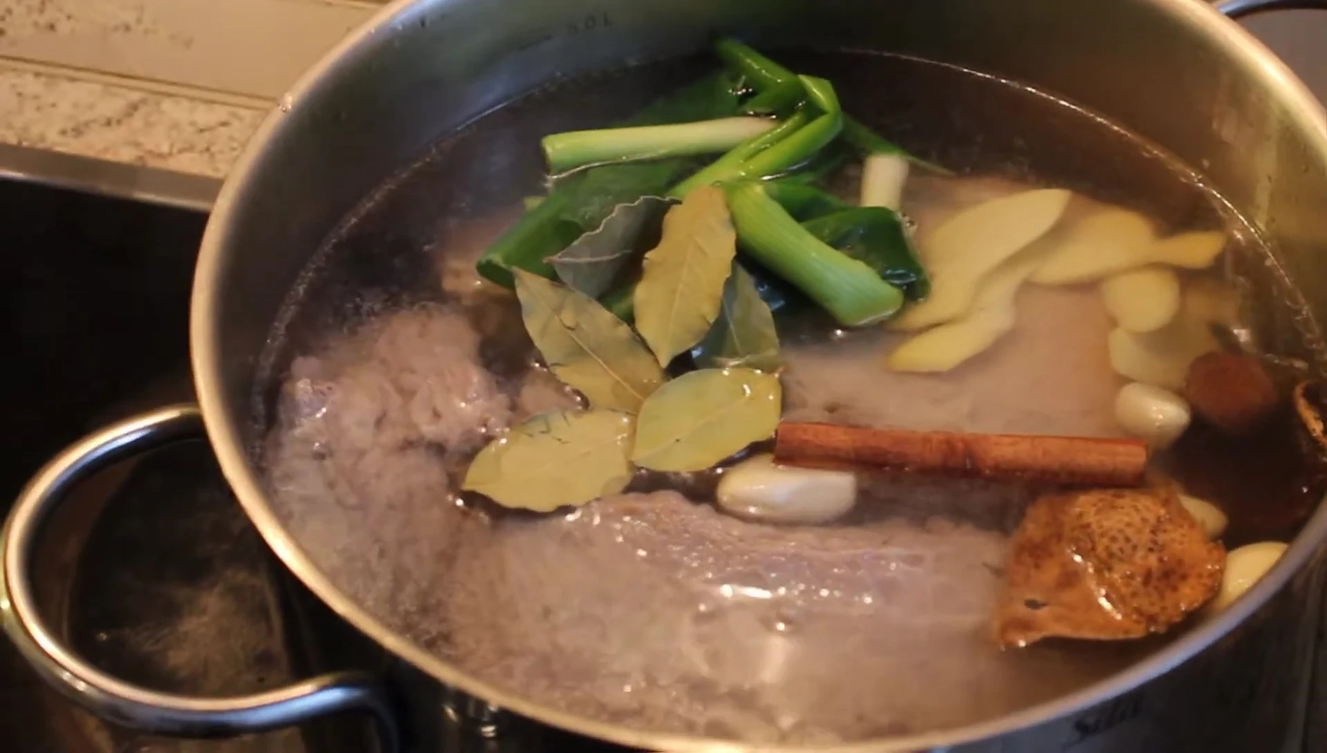 Geschmorte Rinderbrust: Rezept & Anleitung von Che Shen